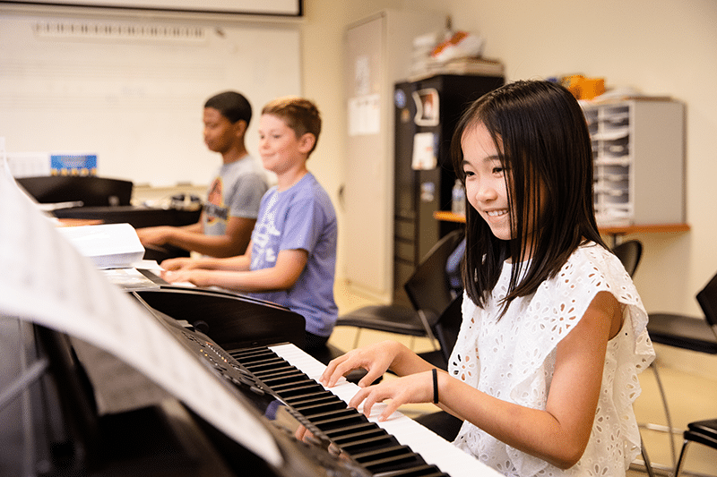 Piano Classes in Dubai | Learn with Expert Teachers